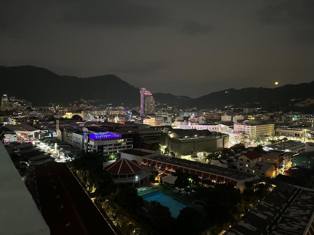 Patong Tower Superior Apt 2 bedrooms 2 bathrooms, Patong Beach (updated ...