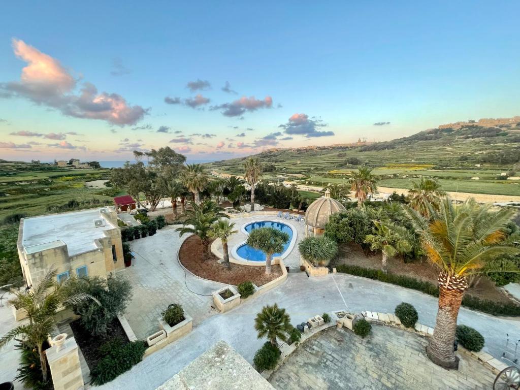 Luxury Farmhouse Villa surrounded with Farm Animals, Għasri – Updated ...