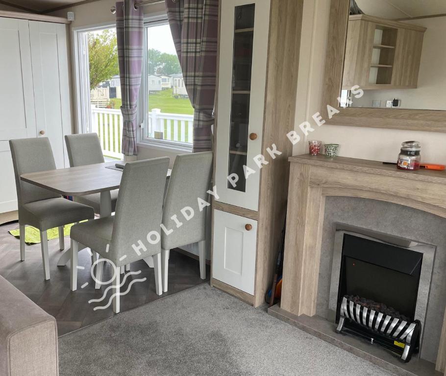 Spacious 3 bed @ Seal Bay Resort (Bunn Leisure), Selsey (updated prices 2025)