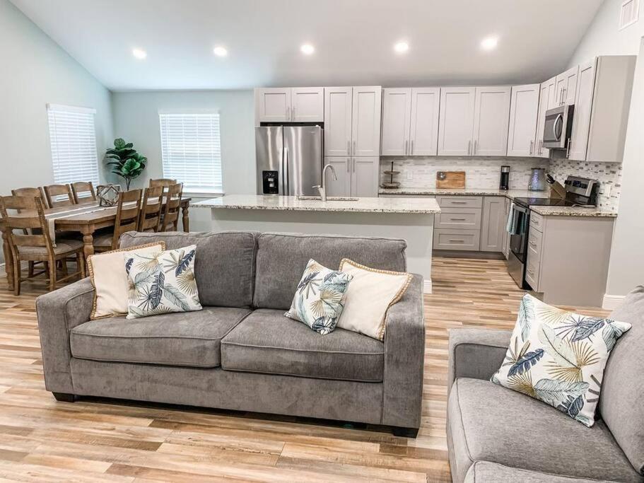 BRAND NEW gorgeous water front home on Caney Creek, Sargent (updated ...