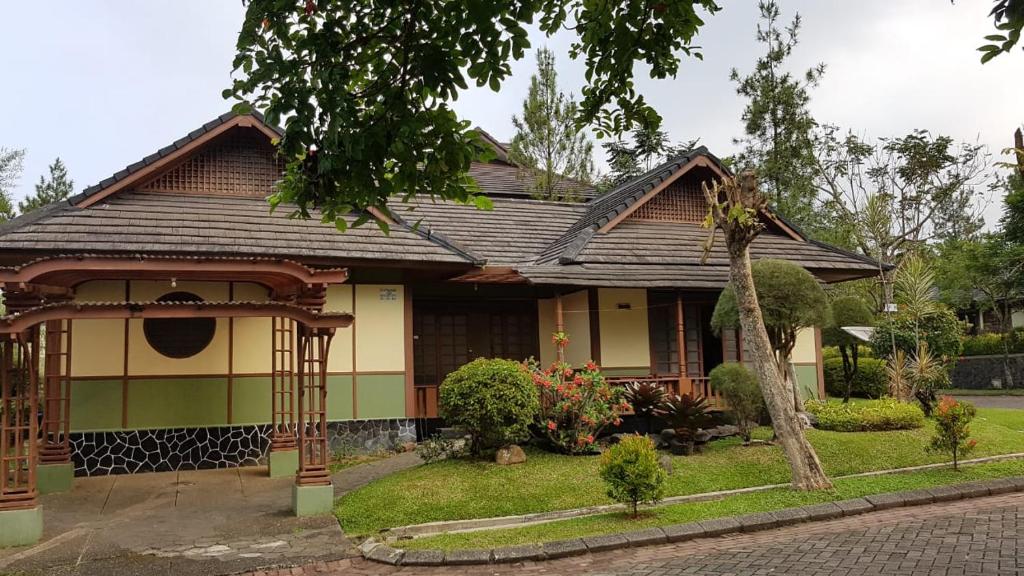 Villa Kota Bunga Puncak Tipe Jepang, Cikundul (2024 legfrissebb árai)