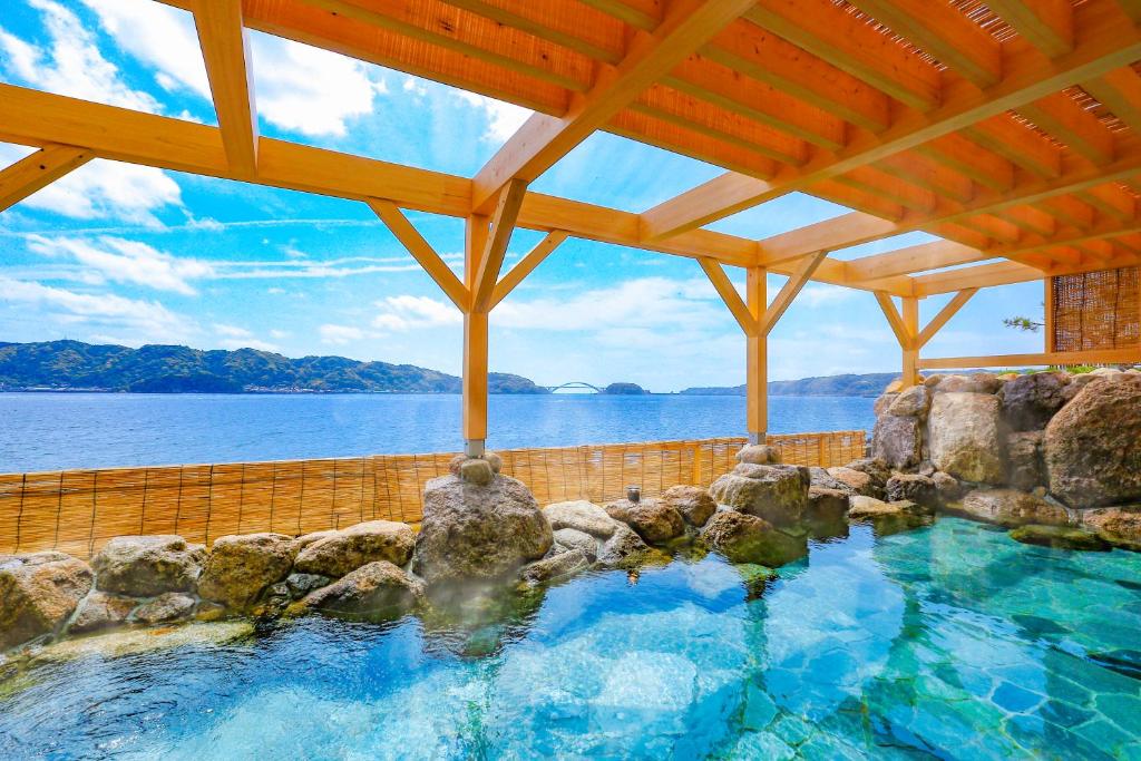 Ooedo Onsen Monogatari Nanki Kushimoto, Kushimoto (updated prices 2025)