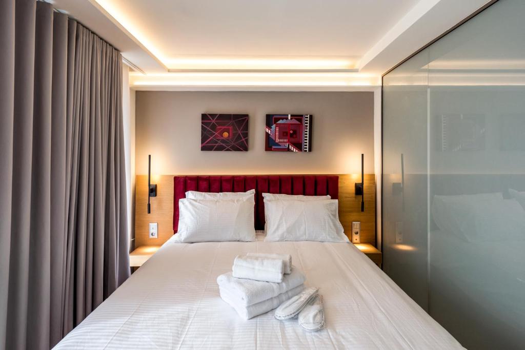 Urban Frame Acropolis, Athens – Updated 2023 Prices