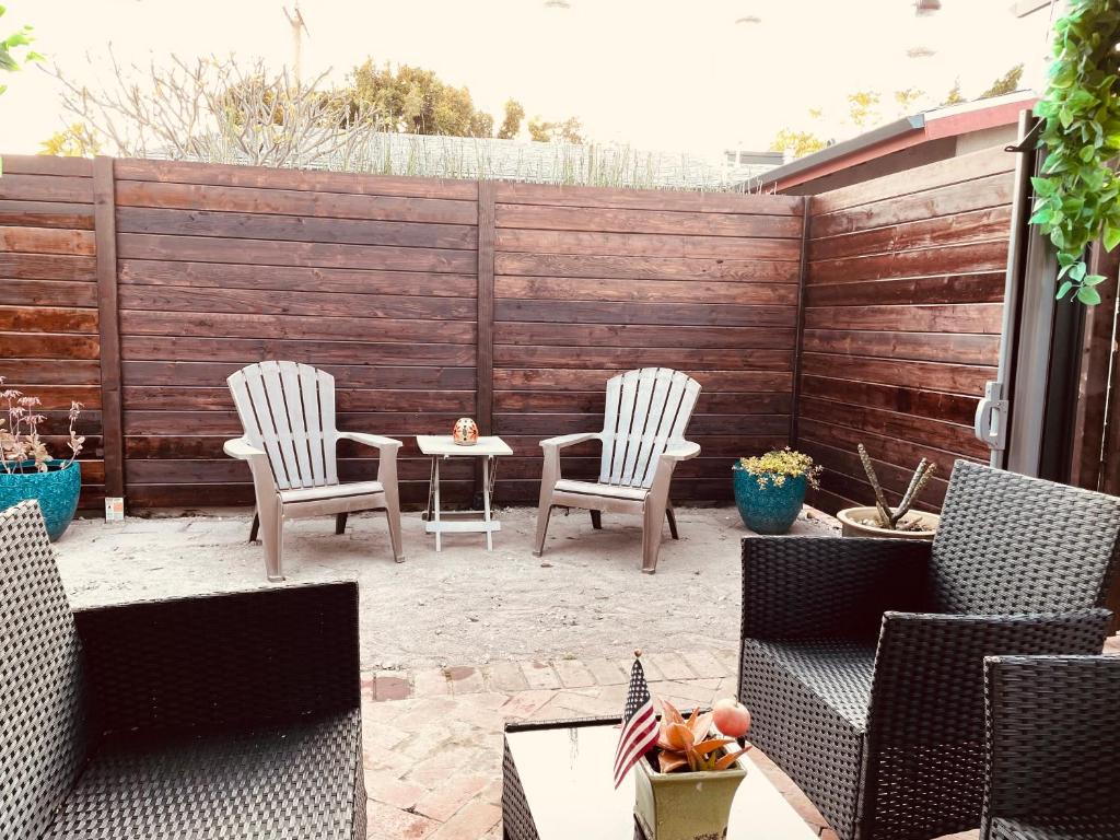 Sunny Walk Friendly Casita Convenient Location - Wilmington - Los Angeles