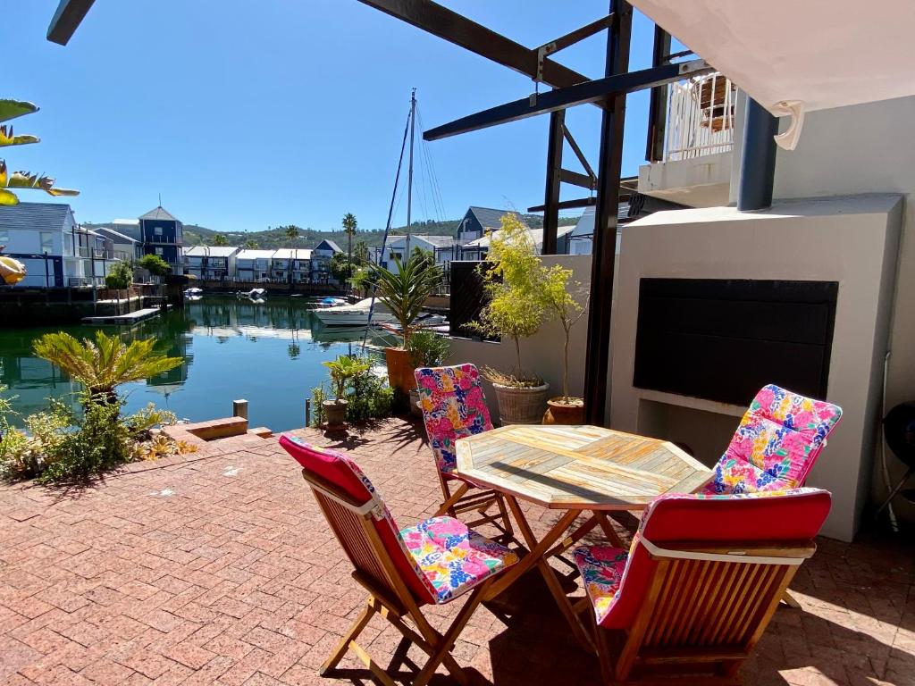 42 Spinnaker, The Quays, Knysna (updated prices 2025)