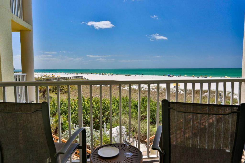 304-W - Sunset Vistas, St. Pete Beach (updated prices 2025)