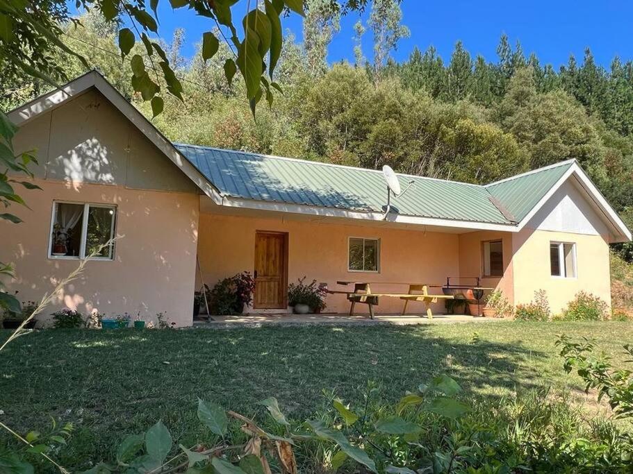 Parcela el Valle Cabaña para 6 personas (Chile Santa Juana) - Booking.com