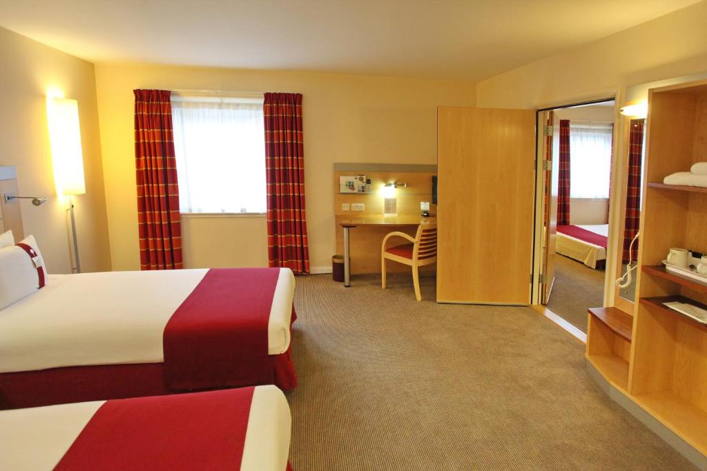 Holiday Inn Express Birmingham Redditch by IHG, Redditch (updated ...