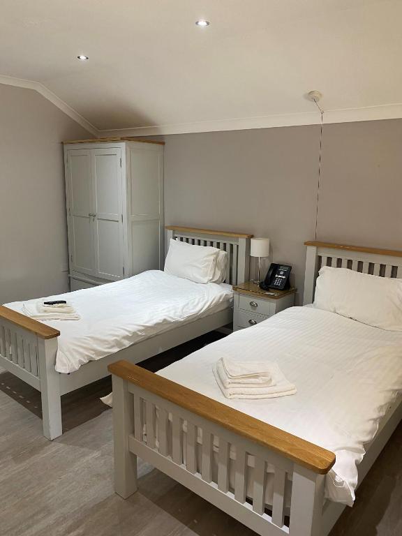 Ye Olde Plough House, East Horndon (updated prices 2025)