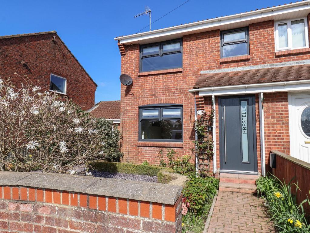 Prestella, Filey (updated prices 2026)