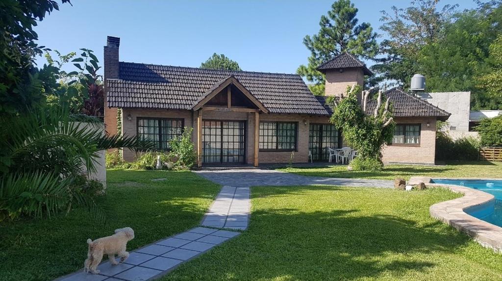 Homy home, Morón (updated prices 2026)