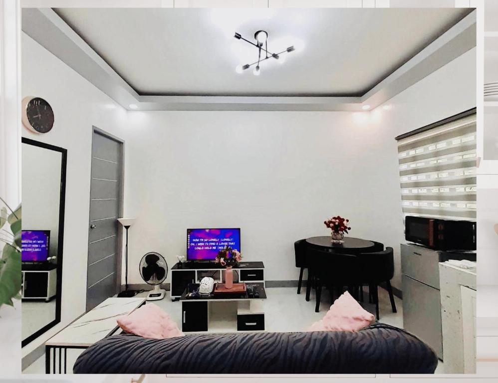 Estien's cozy apartment, Tagburos (updated prices 2024)