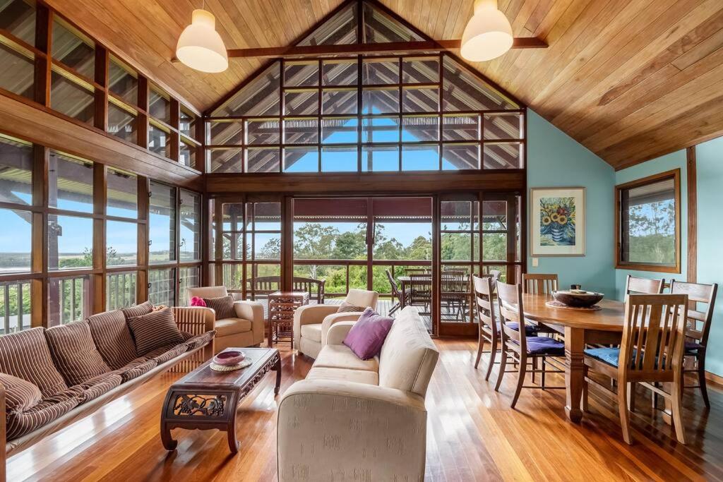 Toad Hall - House, Tintenbar – Updated 2023 Prices