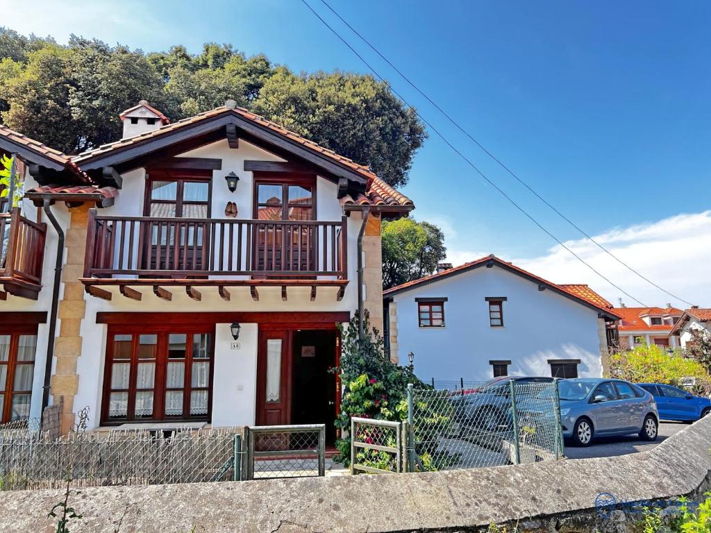 Las Encinas adosado en Pechon, Pechón (precios actualizados 2025)