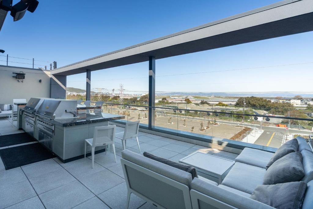 Residence Inn by Marriott San Francisco Airport Millbrae Station ...