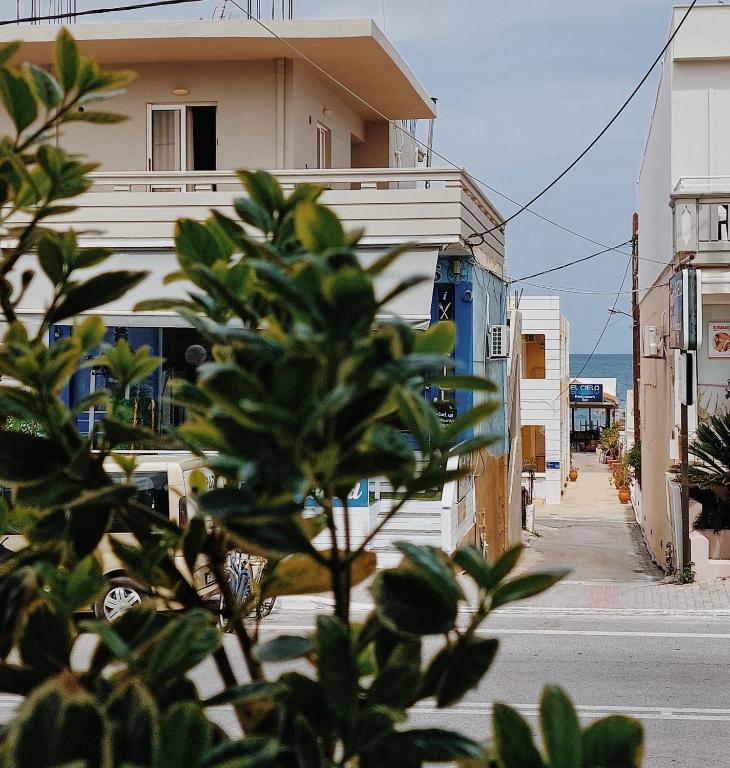 George's residence, Nea Kydonia (updated prices 2025)