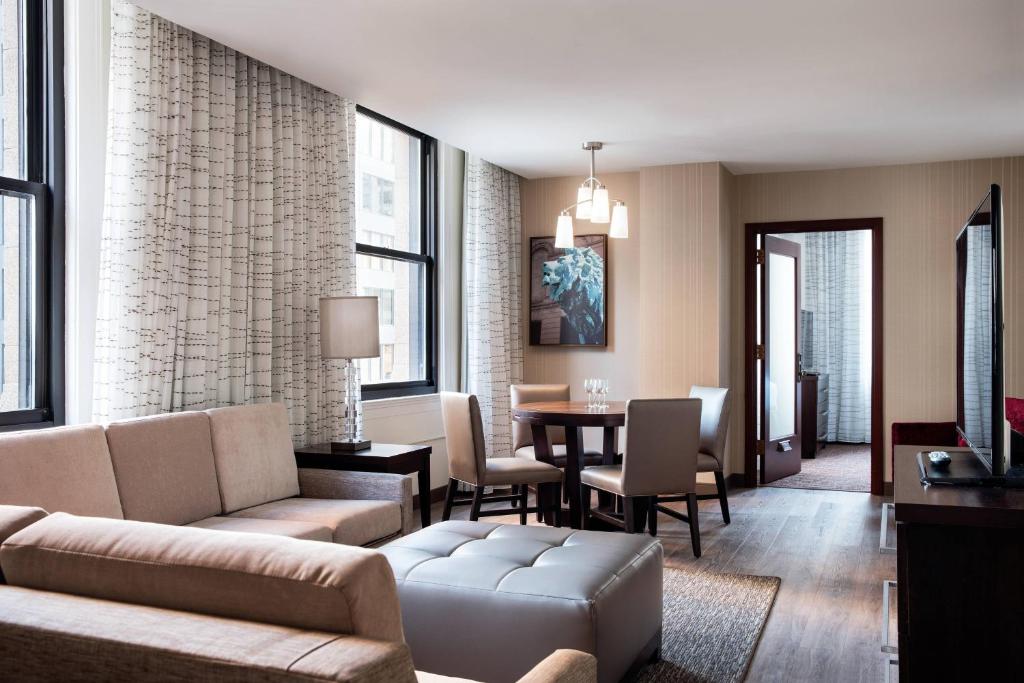 Residence Inn by Marriott Chicago Downtown/Loop, Chicago (updated ...