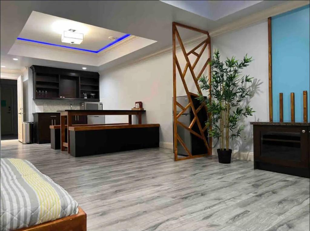 Big family getaway! can accommodate up to 14 guest, Abbotsford (precios actualizados 2025)