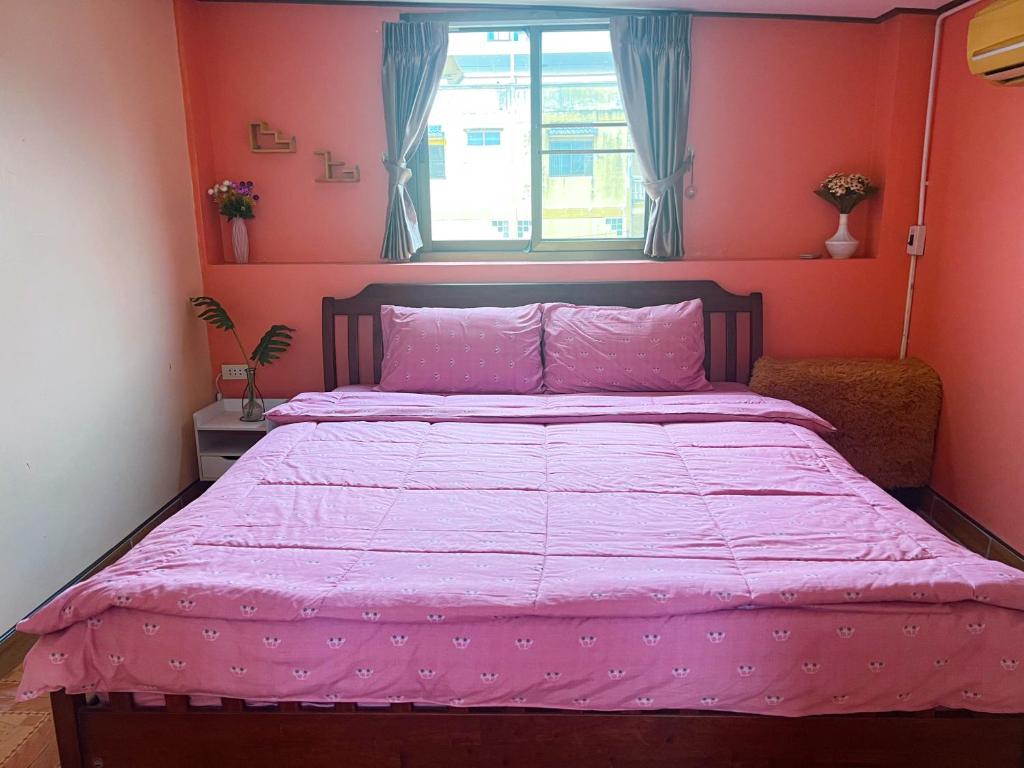 Hostel Banamphur - Sleep like a baby, Na Jomtien (precios actualizados ...