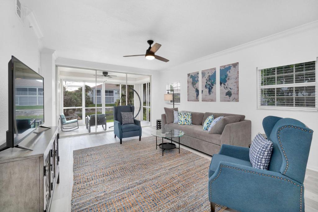 Luxury Condo, 90-day MINIMUM STAY -LESS DECLINED!!!, Gated, 4 mi ...