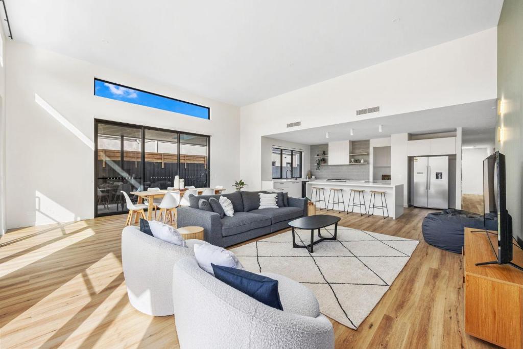 Once Upon A Tide Linen included, Inverloch (precios actualizados 2024)