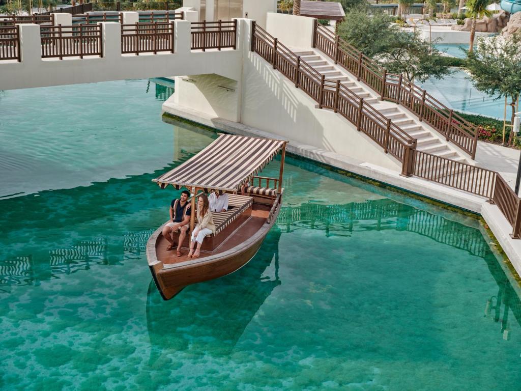 Jumeirah Gulf of Bahrain, Manama (updated prices 2025)