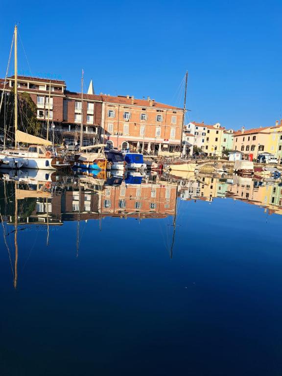 Bonaca, Izola (updated prices 2025)