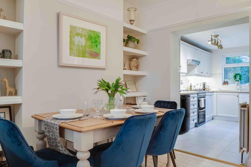 The Cosy Grove, Bangor (updated prices 2025)