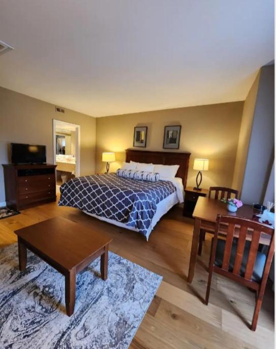 Apartment Luxury Cozy One Bedroom Studio, Edgar, Canada - Booking.com