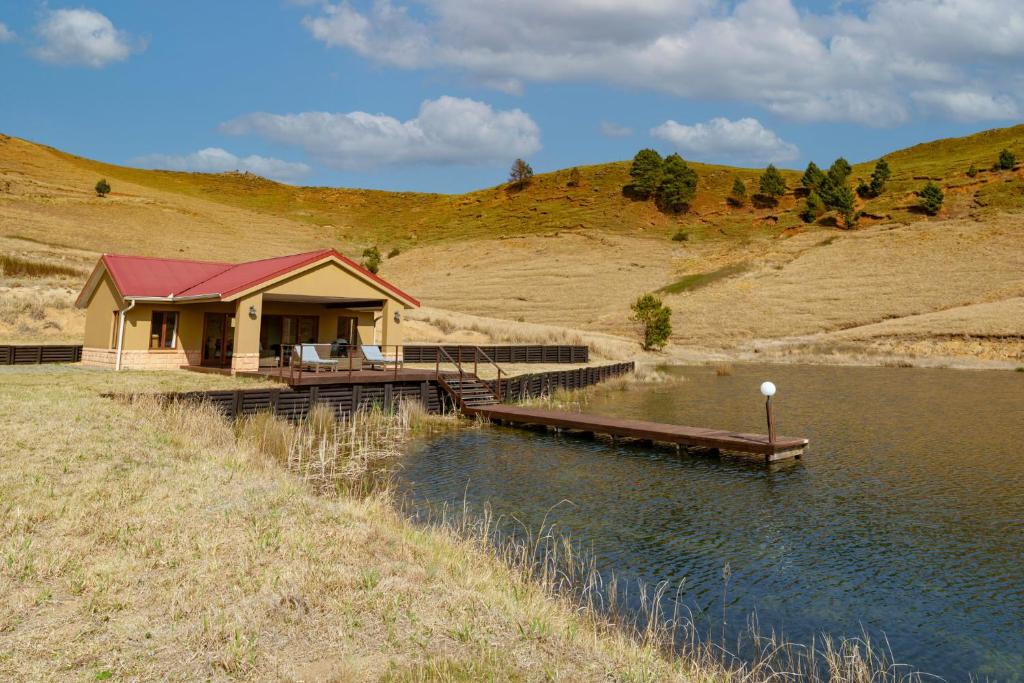 Lake House @ Misty Ridge, Himeville (updated prices 2026)