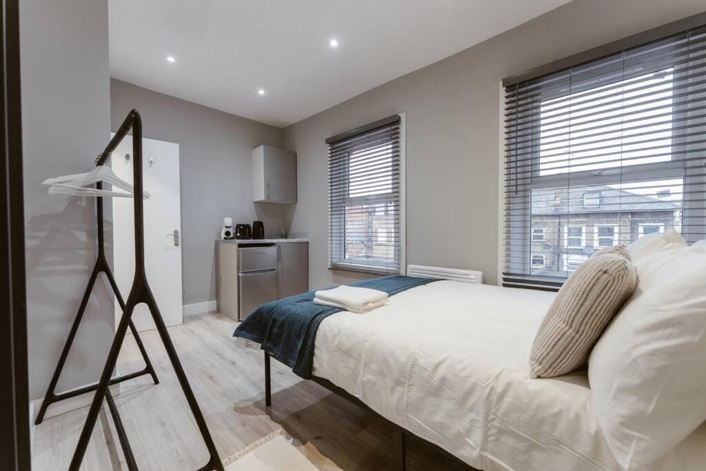 Charming Central London Kitchenette - Your Ideal Stay in the Heart of ...