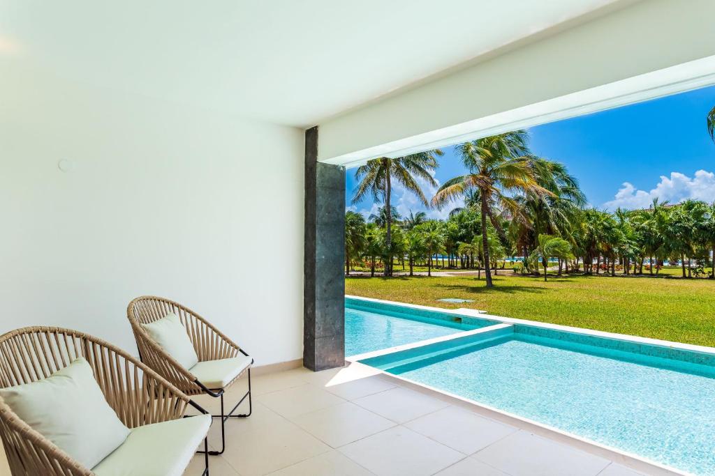 402N Casa Lucerna apts, Playa del Carmen – Updated 2023 Prices