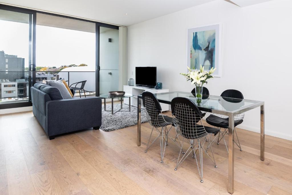 Stylish corporate Apartment ALB009706, Sydney (updated prices 2025)