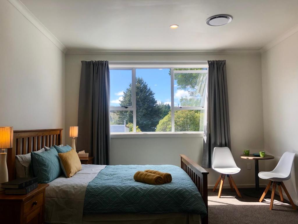 Cosy Studio Perfect for a Couple at Historic Town, Raetihi (updated ...