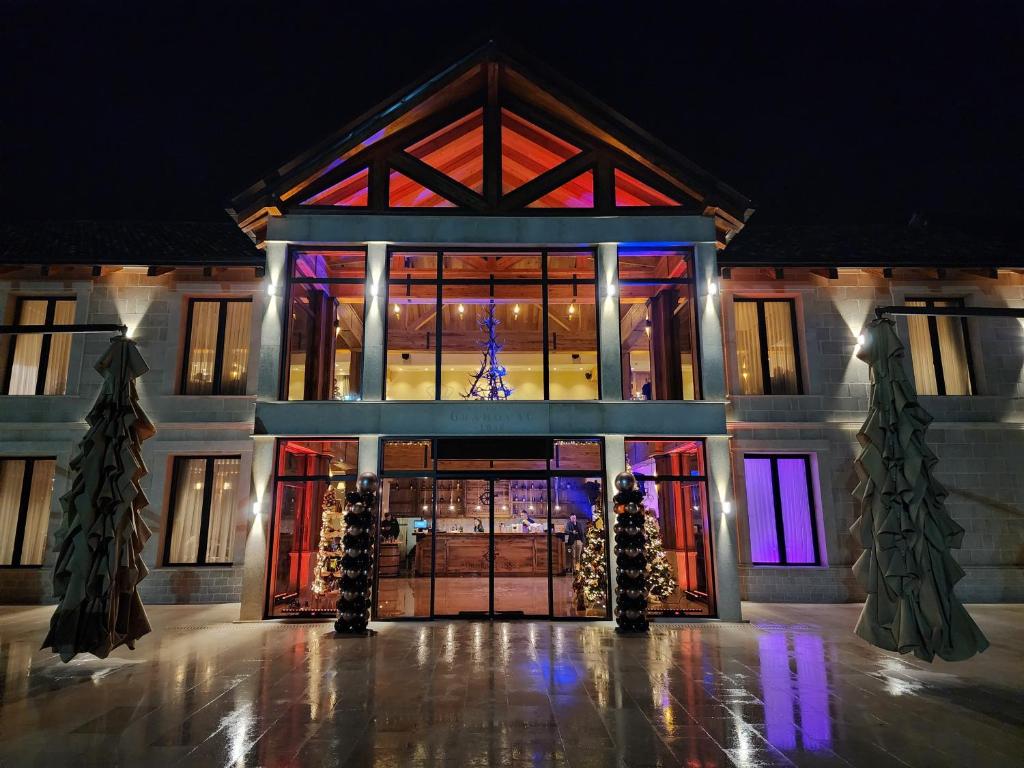 Grahovac_1858, Nikšić (aktualisierte Preise für 2026)