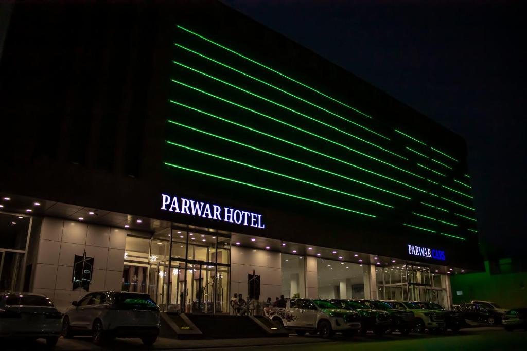 Parwar Hotel（ドホーク）– 2023年 最新料金