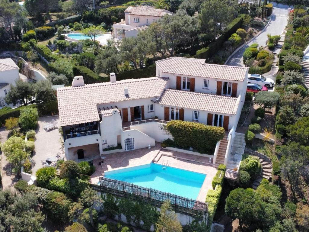 Holiday Home Villa Rêves Bleus By Interhome - Saint-Aygulf