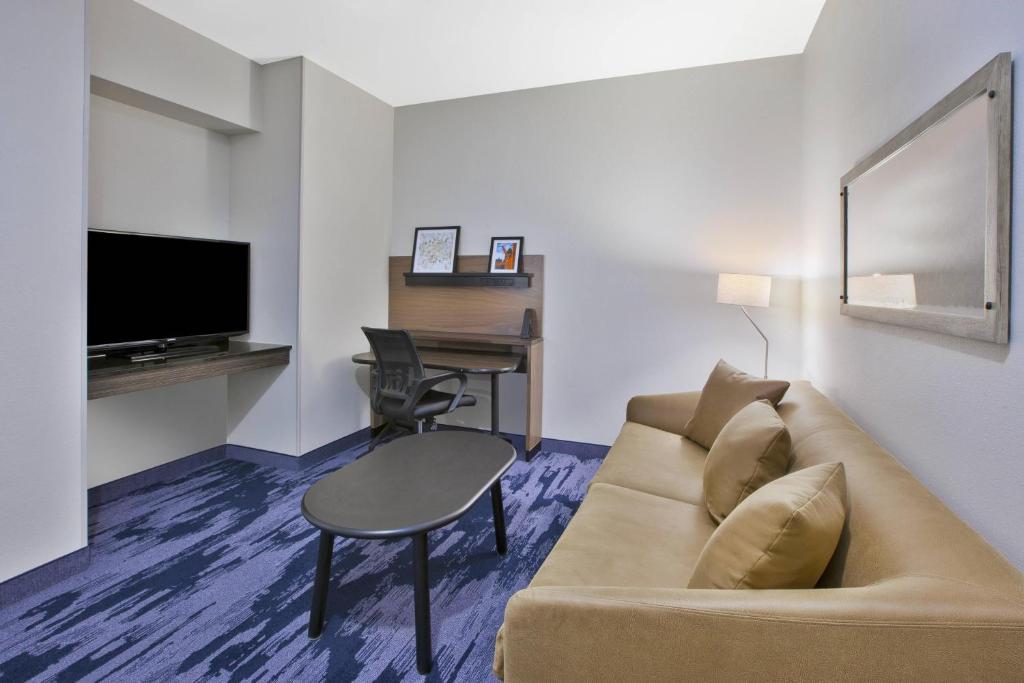 Fairfield Inn & Suites by Marriott Milwaukee Downtown, Milwaukee ...