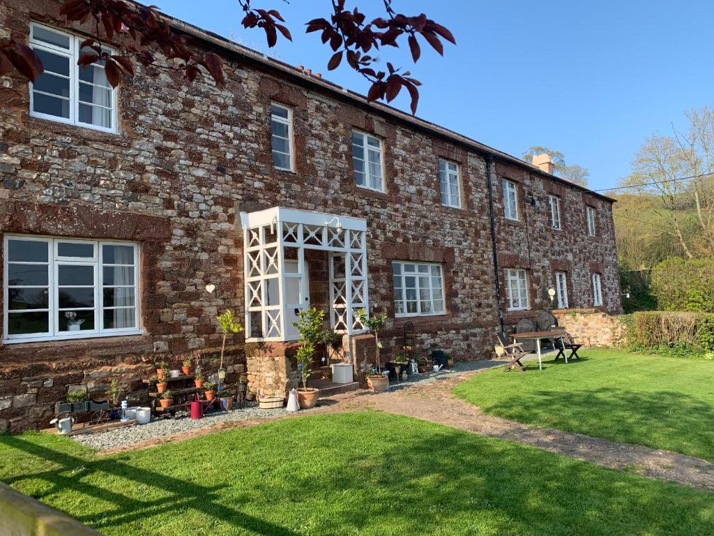 Langdon Barton Farm - Country Farmhouse B&B, Dawlish (updated prices 2026)