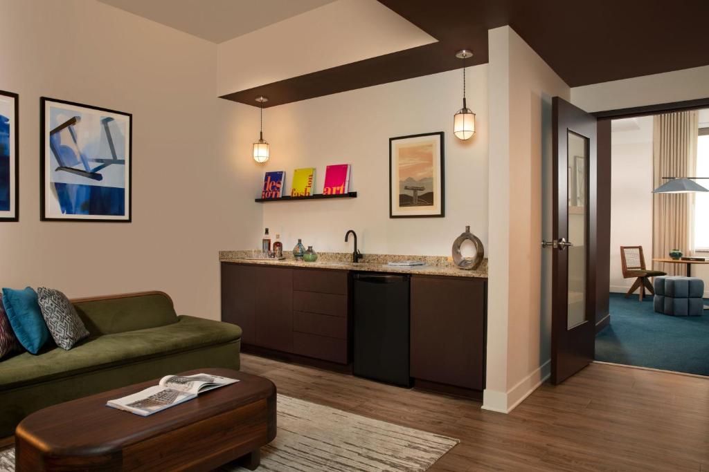 Emery Hotel, Autograph Collection, Minneapolis (updated prices 2025)