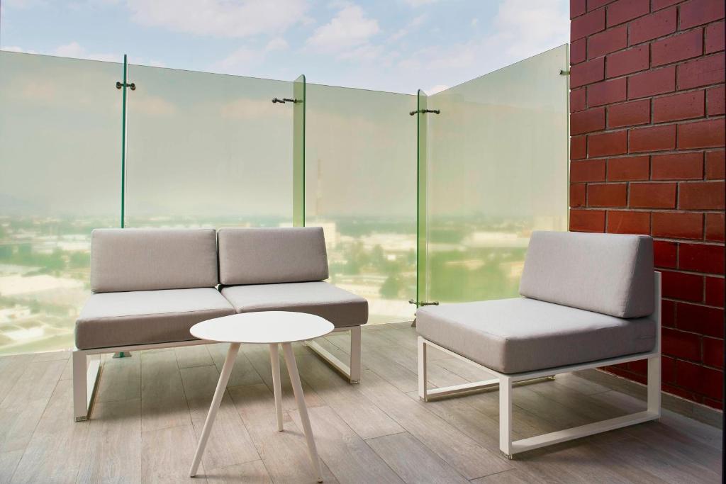 Courtyard by Marriott Mexico City Toreo, Mexico City (updated prices 2025)