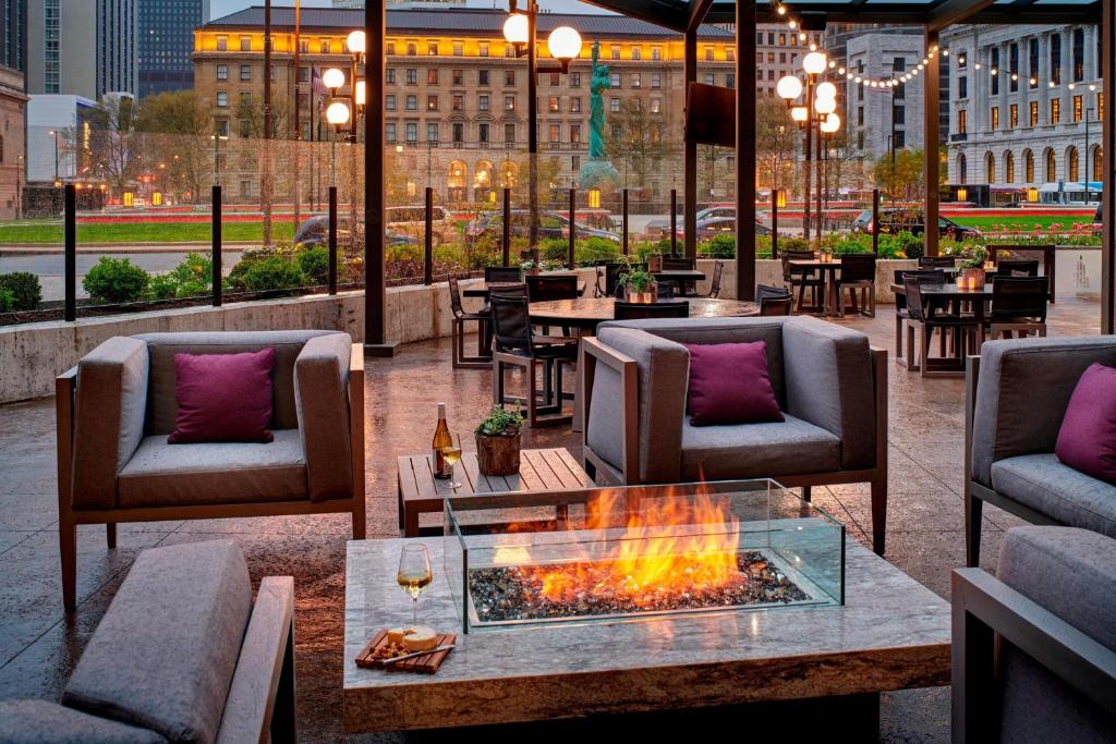 Cleveland Marriott Downtown at Key Tower, Cleveland – Updated 2023 Prices