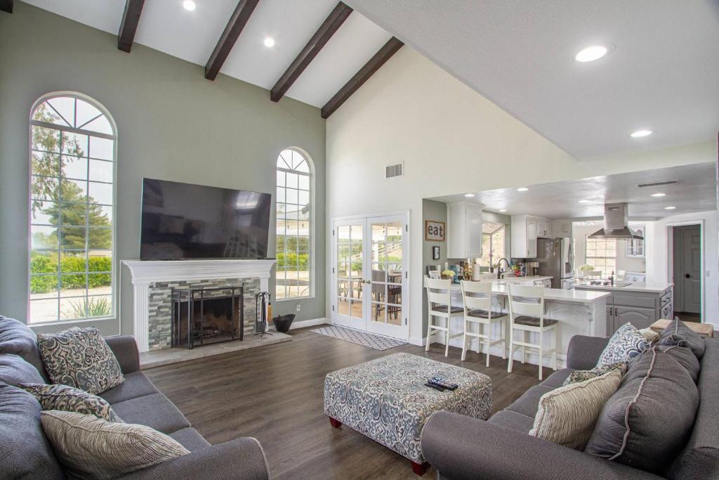 Casa Rosé, Temecula (updated prices 2025)