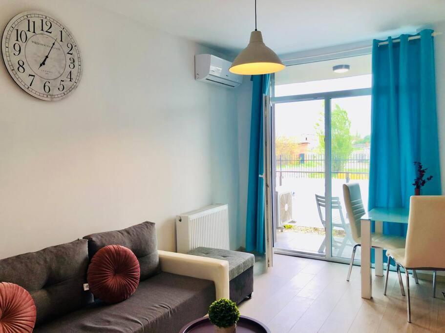 Modern and New Flat in a new Building Vivalia V4-5, Timişoara (updated ...