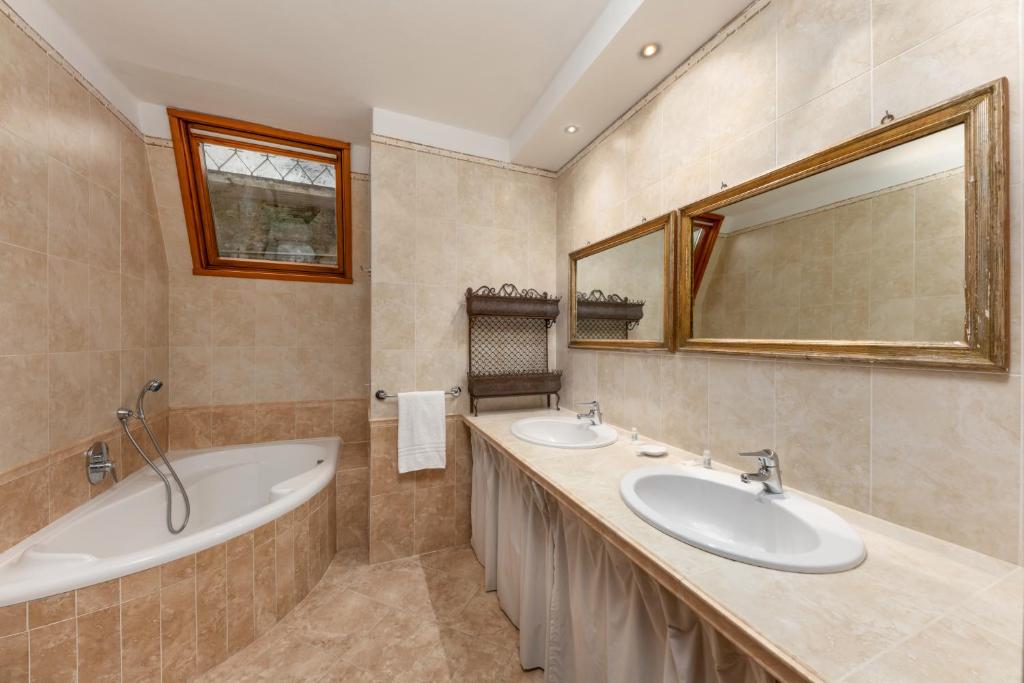 Villa Lexa by Casa da Suite, Lesa (updated prices 2025)