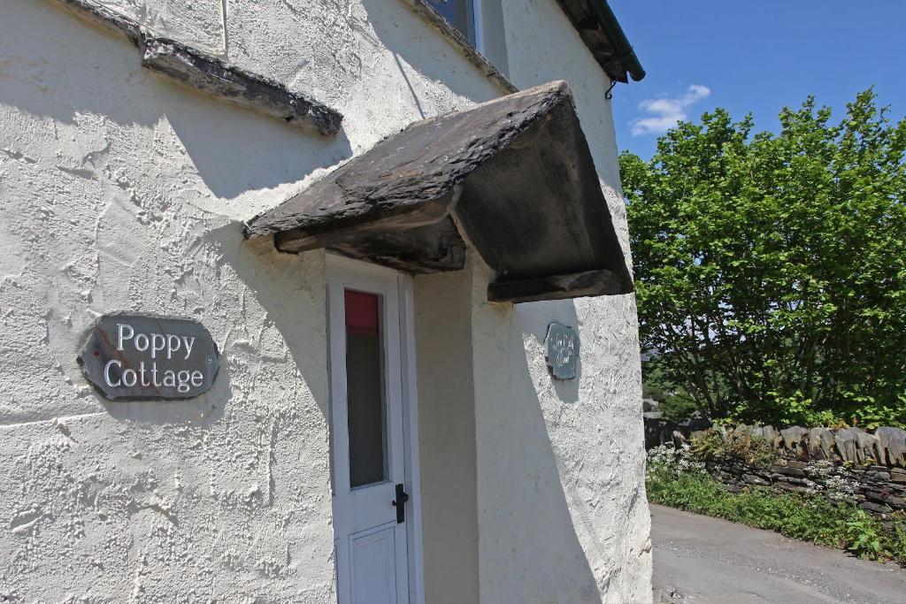 Poppy Cottage, lake view holiday cottage in Coniston, Coniston (updated ...
