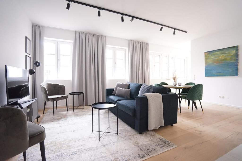 Uber Chic Flat in Charming Factory Building, Vienna (updated prices 2025)