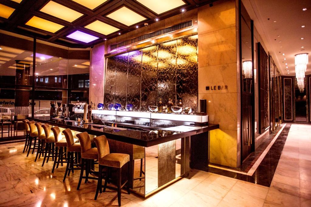 Southern Sun Cape Sun, Cape Town (updated prices 2025)