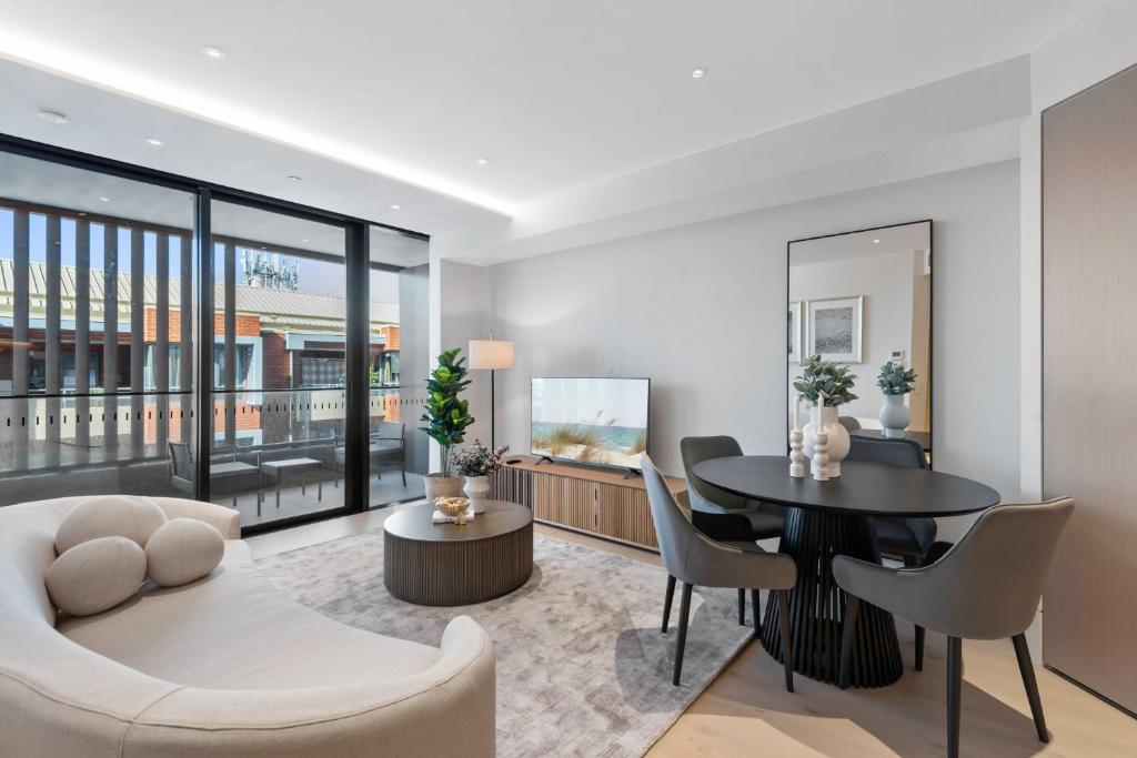 Chic St Kilda Retreat, Close to Beach & Eats, Melbourne (updated prices ...