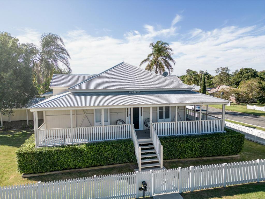 Urban Getaway Queenslander, Ipswich (updated prices 2025)